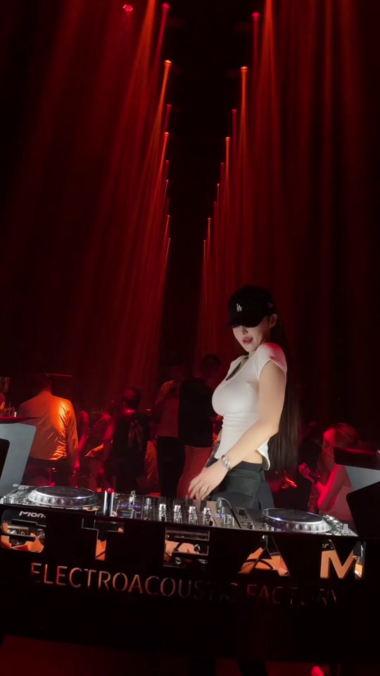 DJ CH-CaTTey(Dj菜花🥦)的抖音 - 抖音