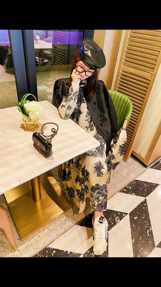 yiyiya.Guo官方旗舰店的抖音 - 抖音