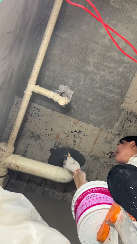 金华别墅水电施工 金华别墅水电施工，德国帝荟一管到底厂家，提供，家装专用水管、家装ppr管、ppr冷热水管、地暖一管到底，等产品，工厂注塑机30余台、成立于2003年，地暖一管到底外层抗压
