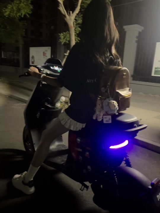 九号Nzmix、Mzmix后脚踏位置安装方案。#九号电动 - 抖音