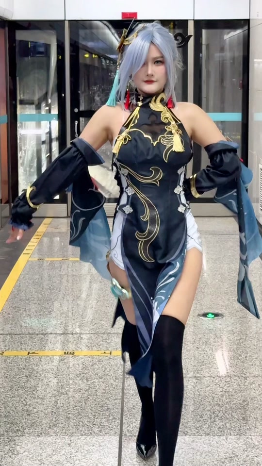 我，就是欢愉～#花火cos#哒哒哒哒哒 - 抖音