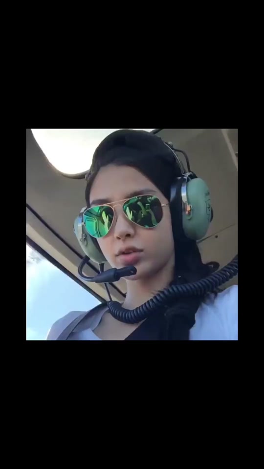 欧美暗黑女神Lena Anderson莉娜安德森：让很多人惊艳中深夜失眠…… #创作灵感 #欧美女星 #欧美音乐 #高清剪辑 - 抖音